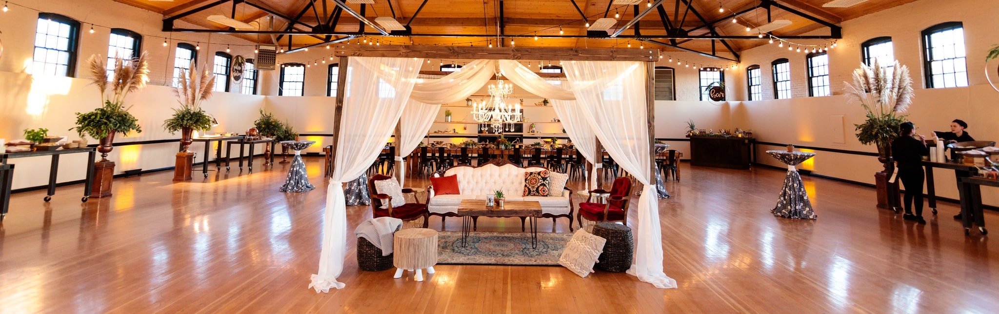 LUX Catering & Events | Rentals